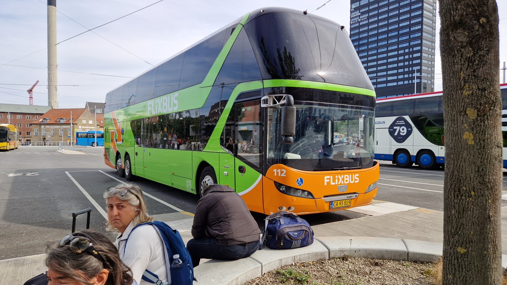 Setra S 515 HD, VOLVO 9900 A9731, NEOPLAN Skyliner L and SETRA S 431 DT - Seen in Aarhus ...