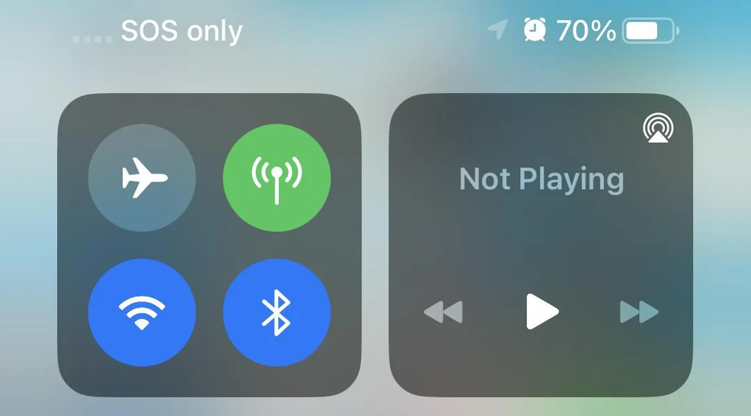 Has anyone else seen “SOS”for their network in remote locations? | Scrolller