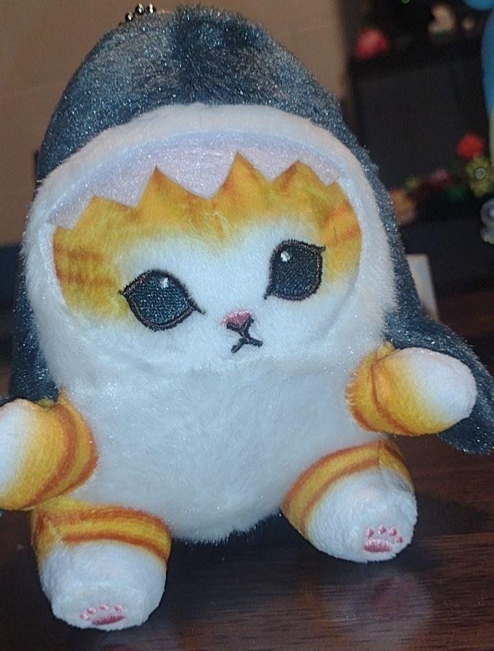 Anyone know the brand of this plush? | Scrolller