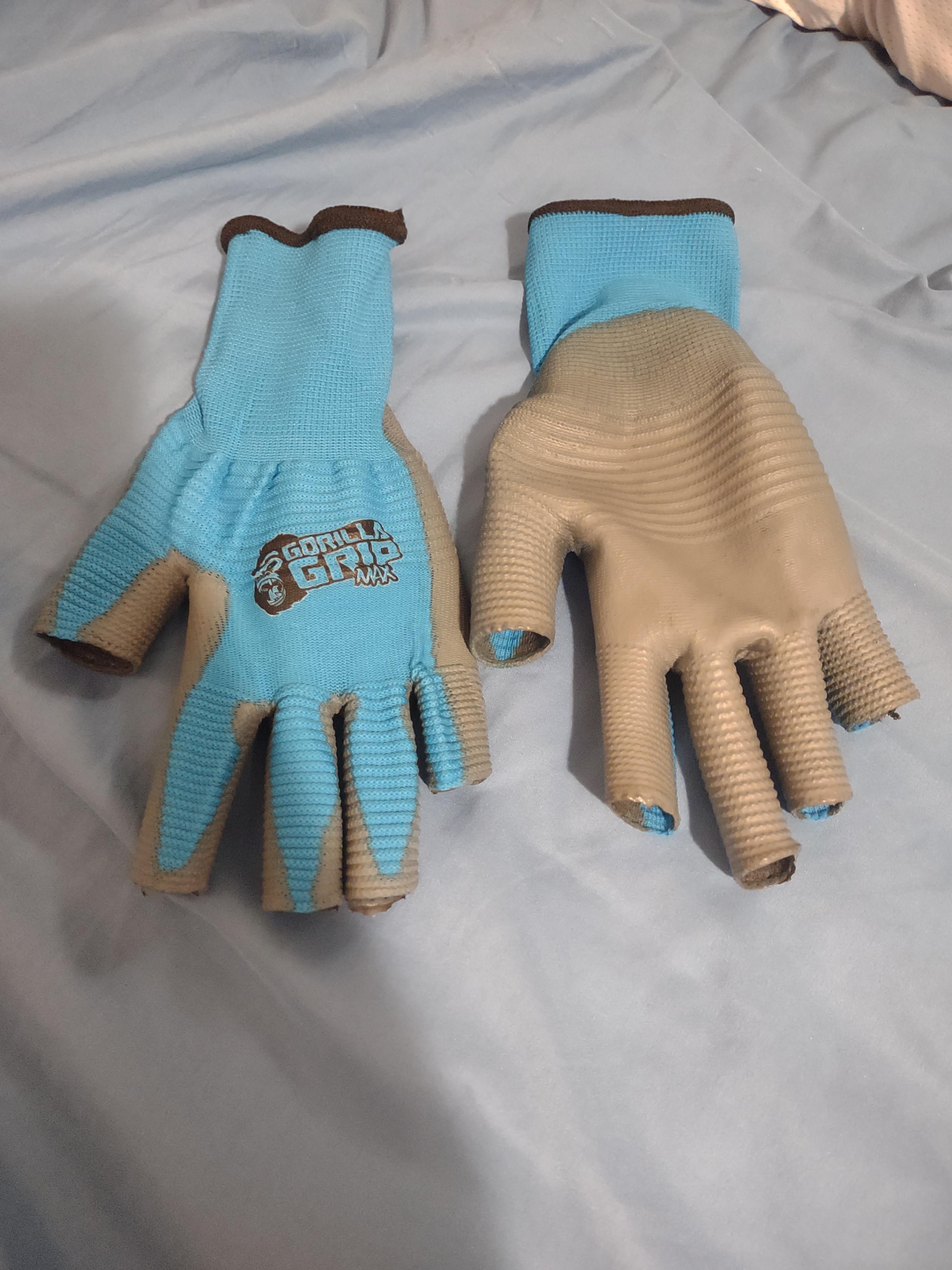 Are these good fishing gloves? | Scrolller