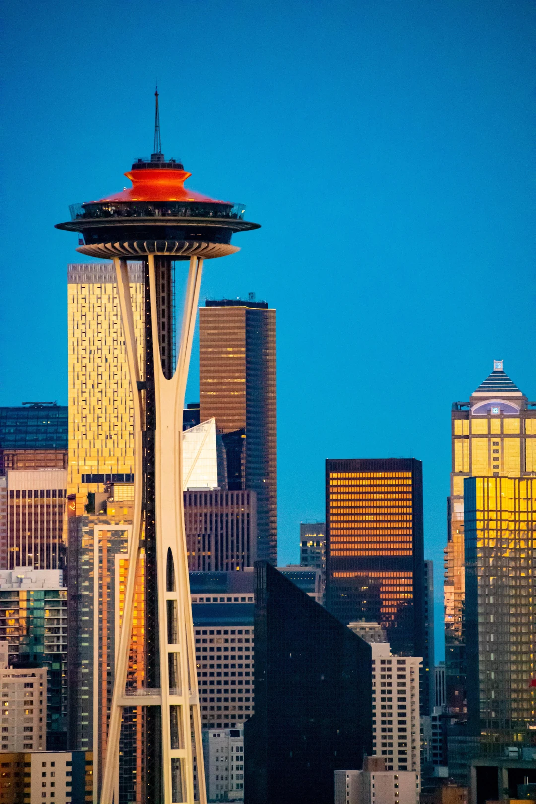 Golden hour in Seattle, WA | Scrolller