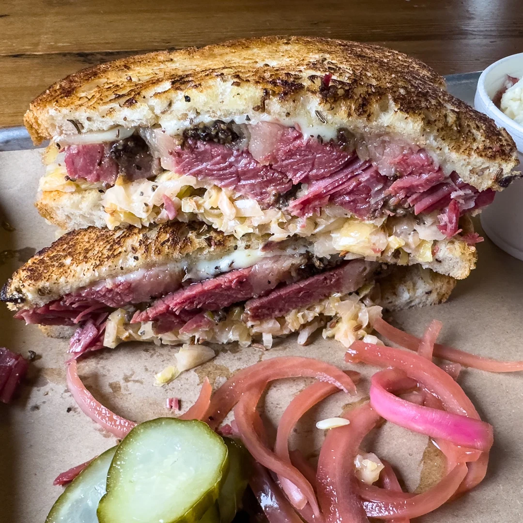 Smoked Pastrami Reuben Sandwich | Scrolller