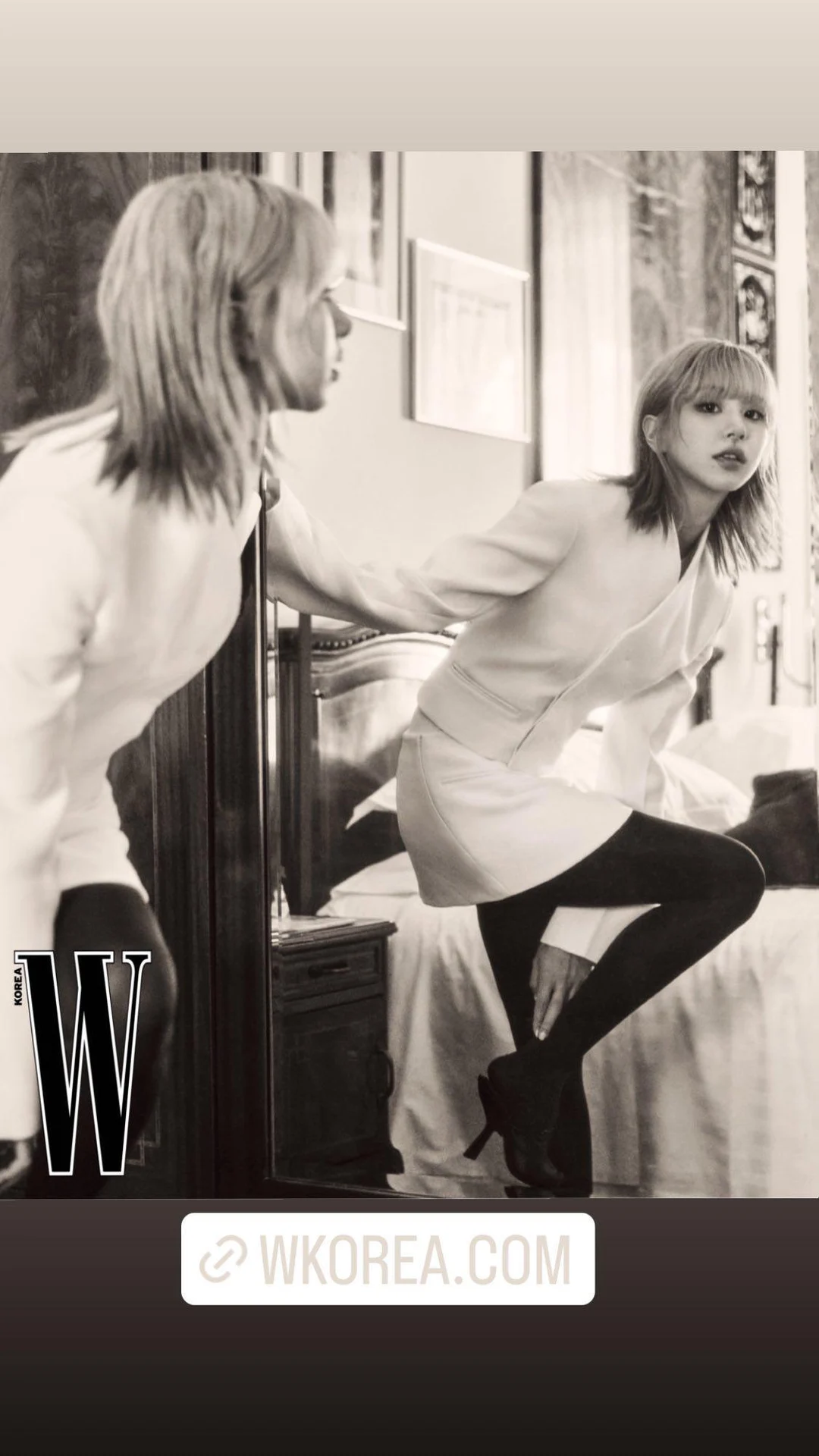 221020 Chaeyoung Instagram Story Update - Chaeyoung for W Korea | Scrolller