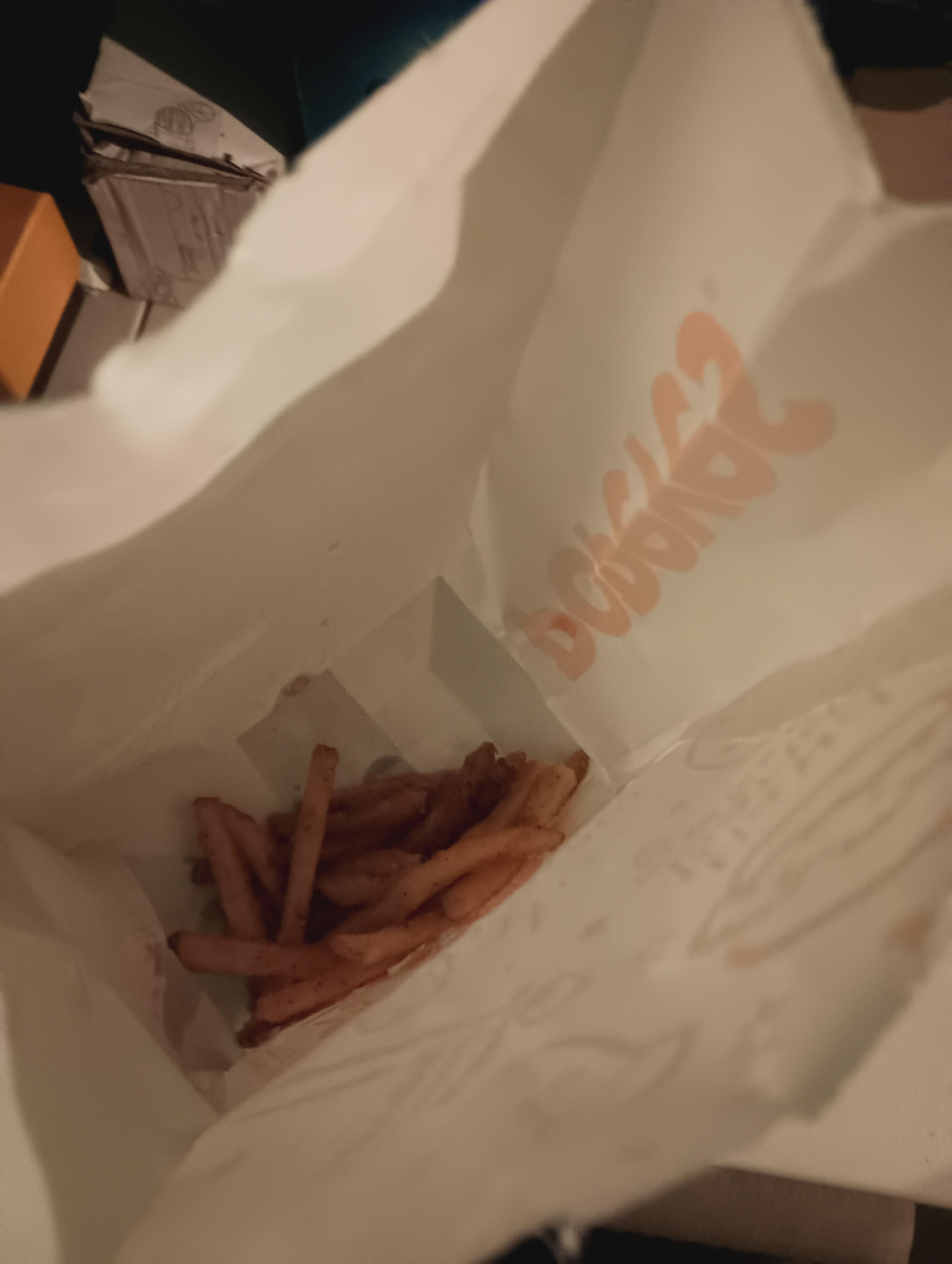 Popeyes gave me almost no fries | Scrolller