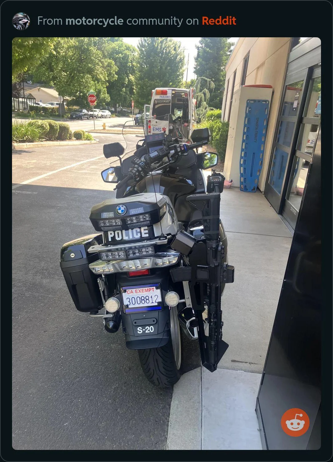 Rate his setup….saw this on the motorcycle sub | Scrolller