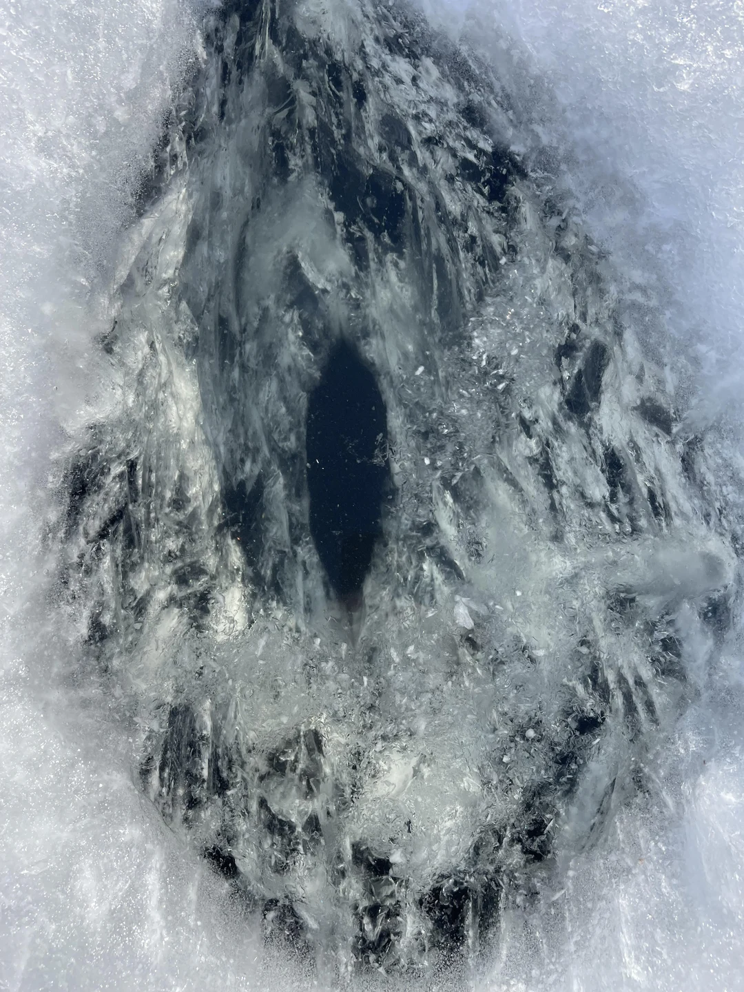 Hole in the ice | Scrolller