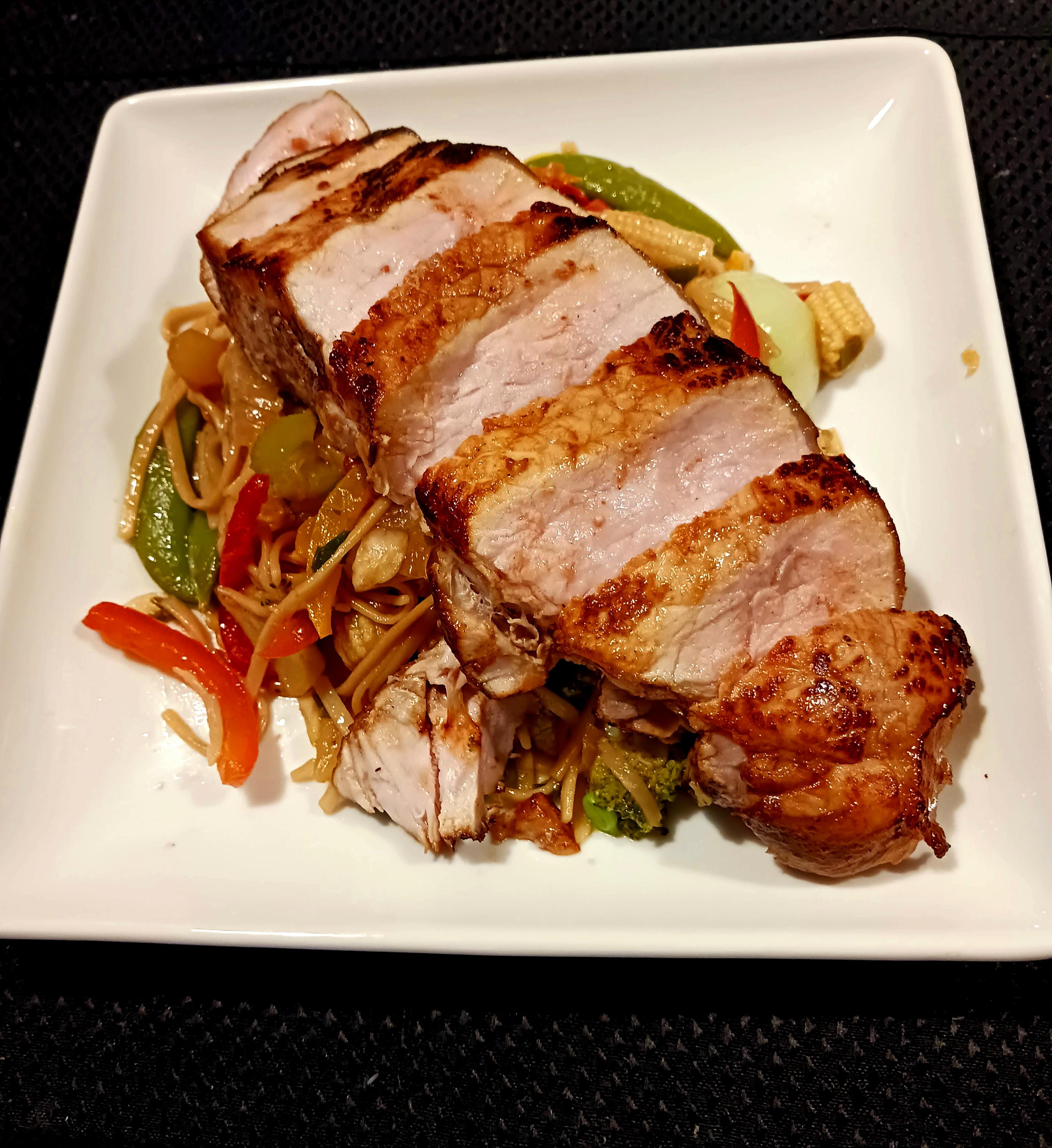 [pro/chef] my take on Pork Lo Mein | Scrolller