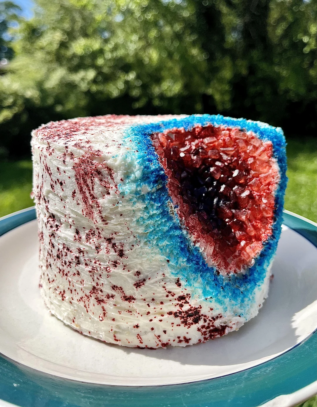 Geode Cake 2nd Edition | Scrolller