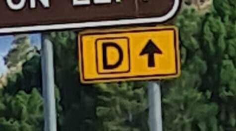 What is this road sign!! | Scrolller