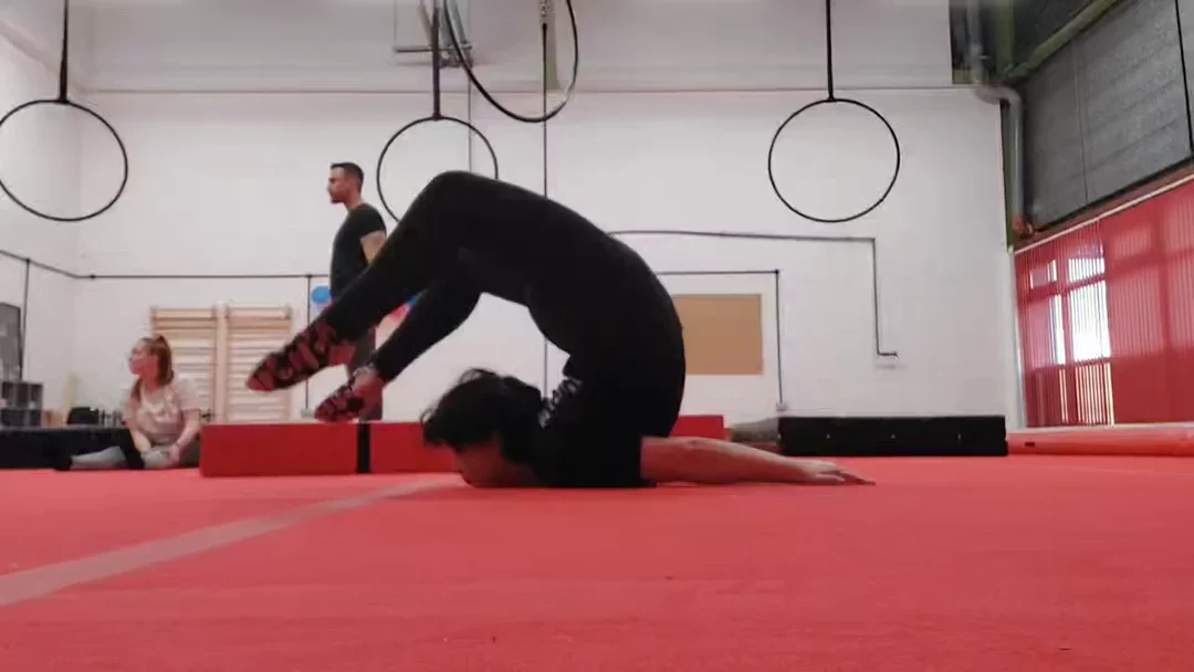 Discover more like Contortion: Little chinstand play :) and Related Content | Scrolller