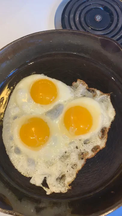 Sick of slidey egg videos yet? | Scrolller