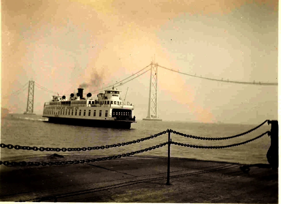 Building the Golden gate Bridge | Scrolller