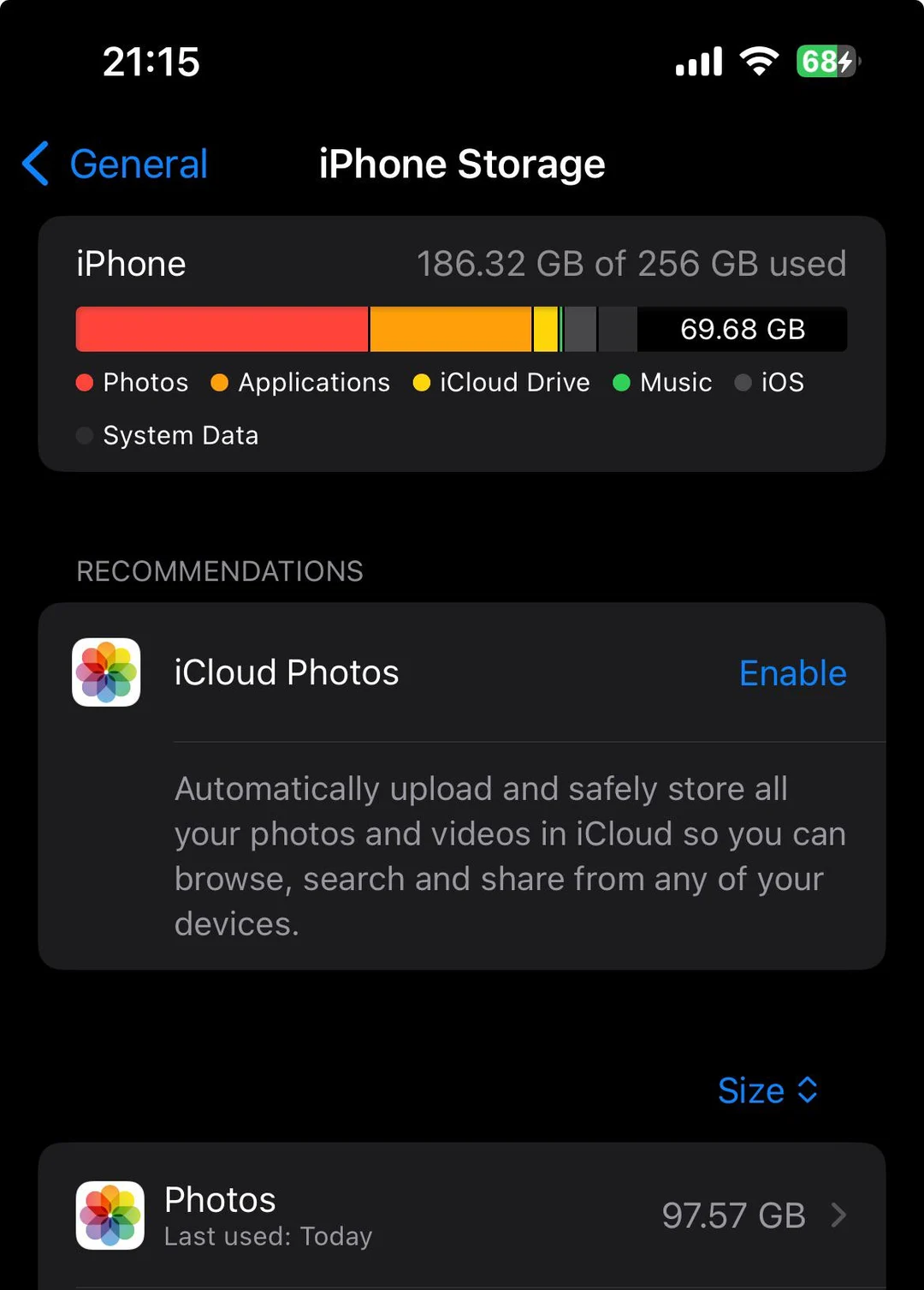 Photos app glitching? | Scrolller