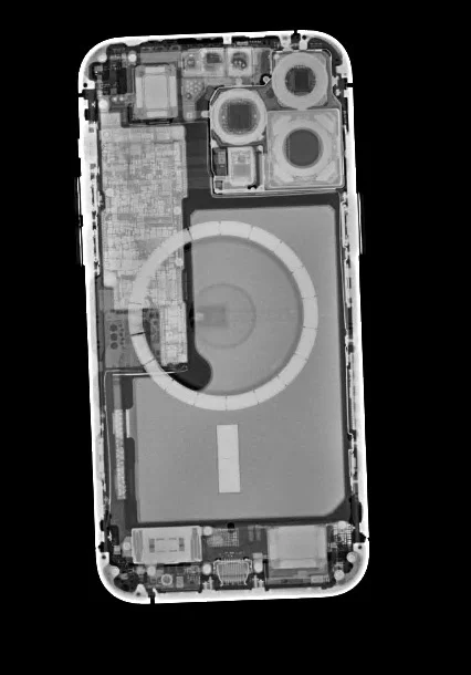 iPhone 14 Pro Max X-Ray | Scrolller