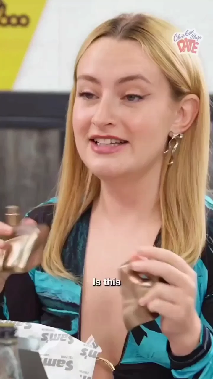 This Interview 😭😭 | Scrolller