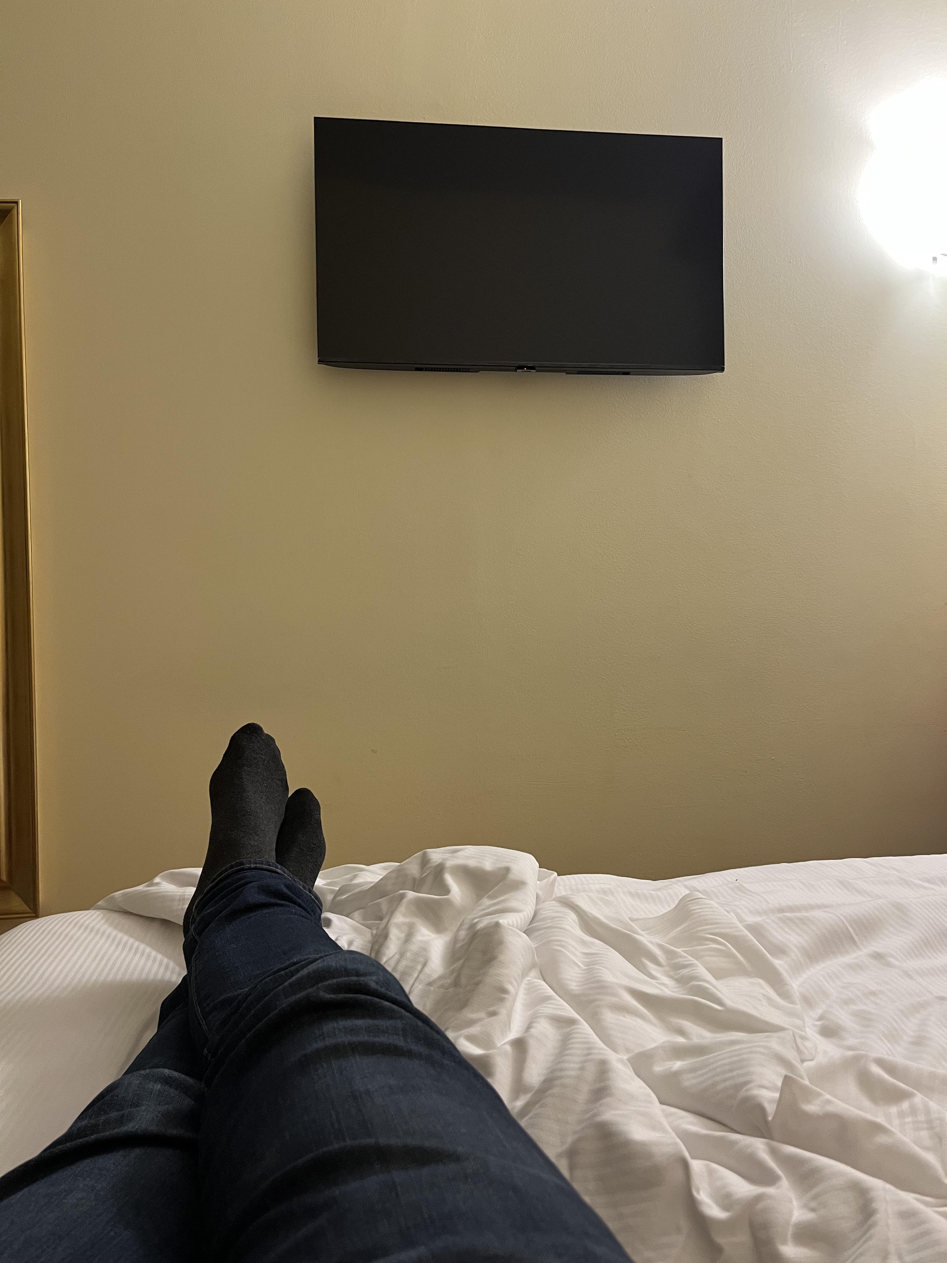 Apparently the TV in this hotel room is installed for a bunk bed | Scrolller