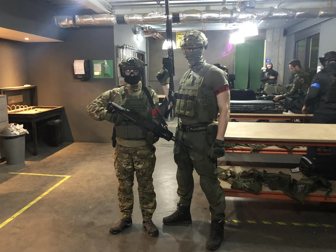 My airsoft friend and I. I’m Dutch | Scrolller