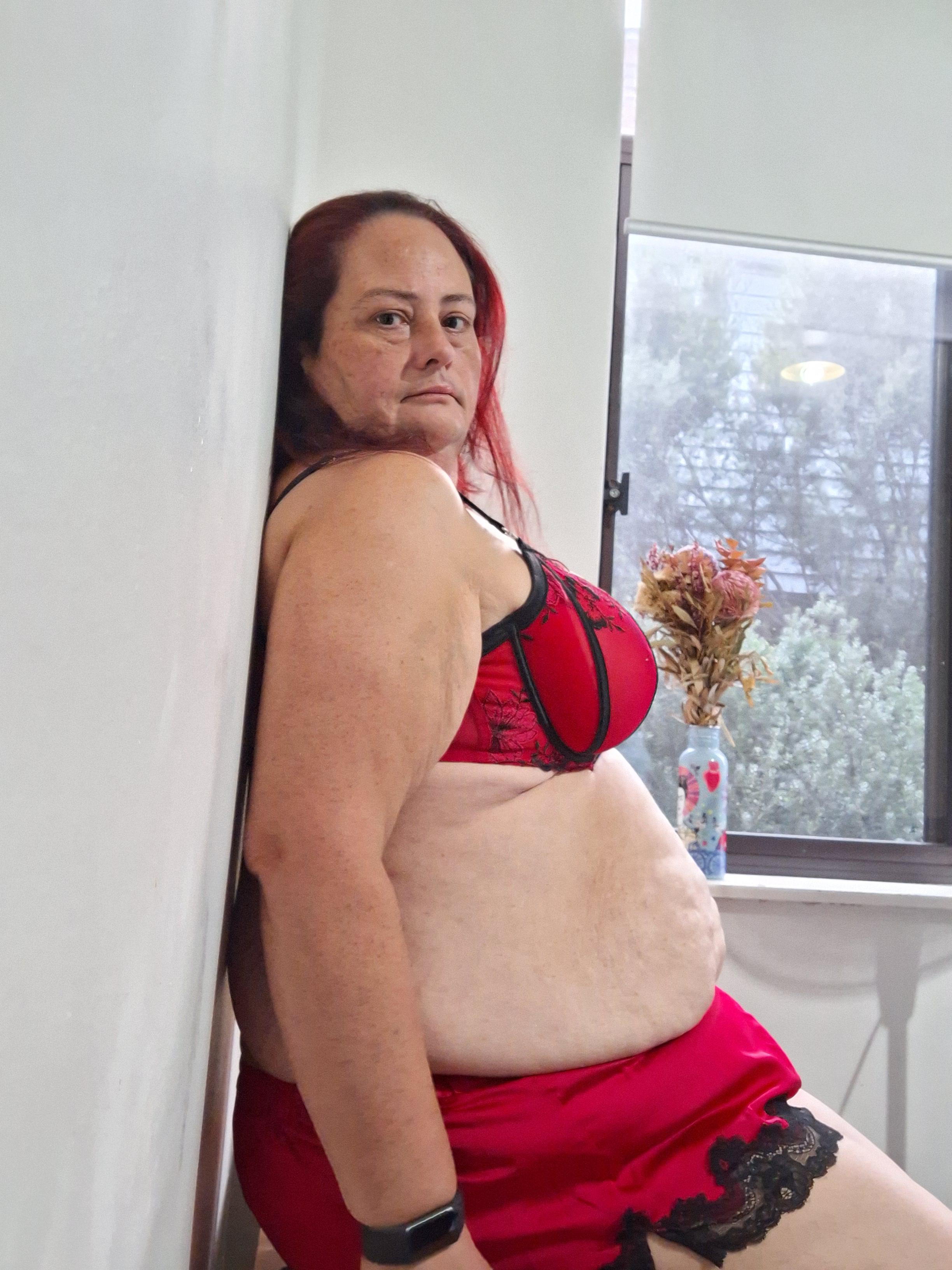 Curvy gypsy | Scrolller