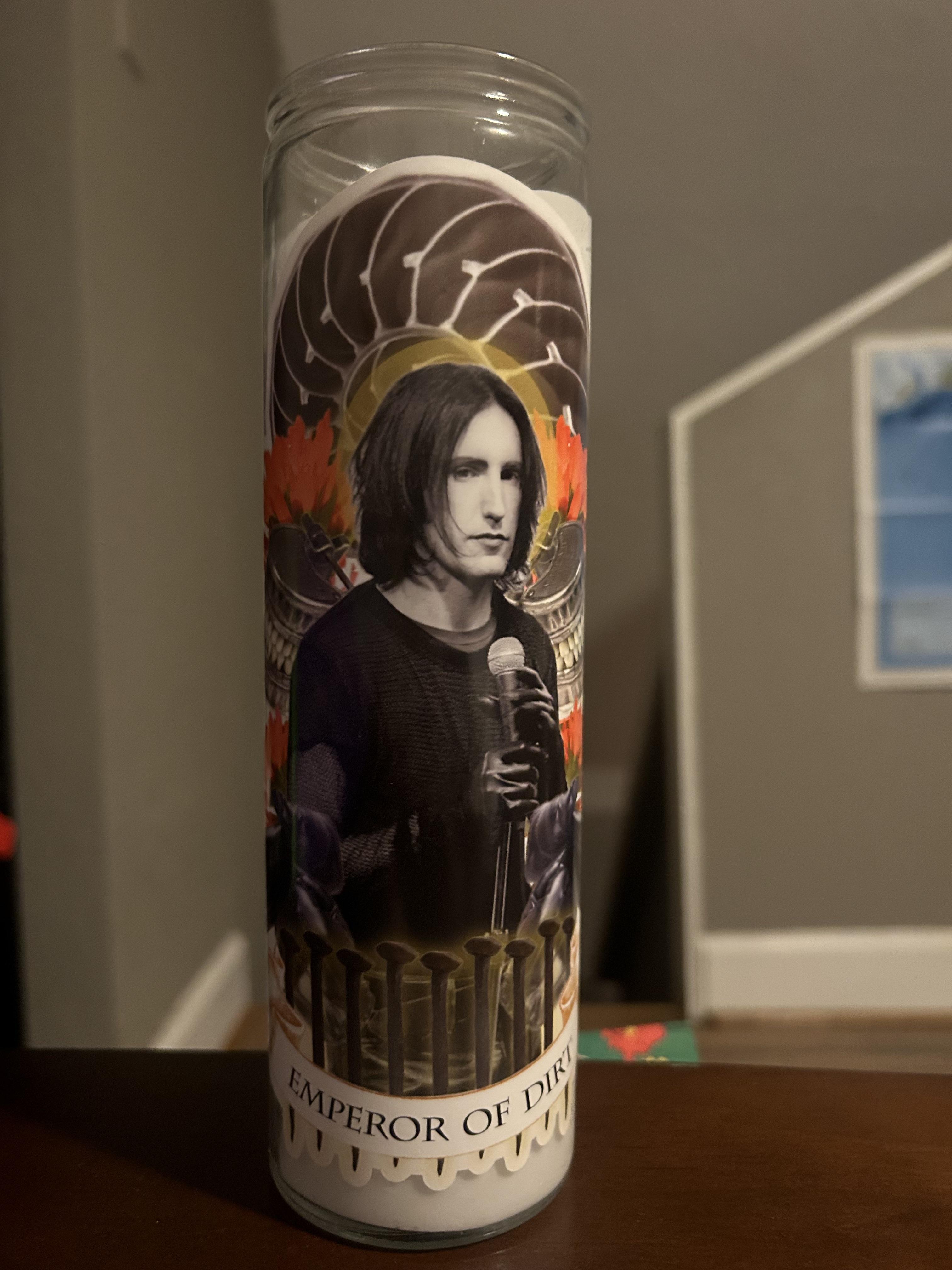 Praise Be to the Emperor of Dirt | Scrolller