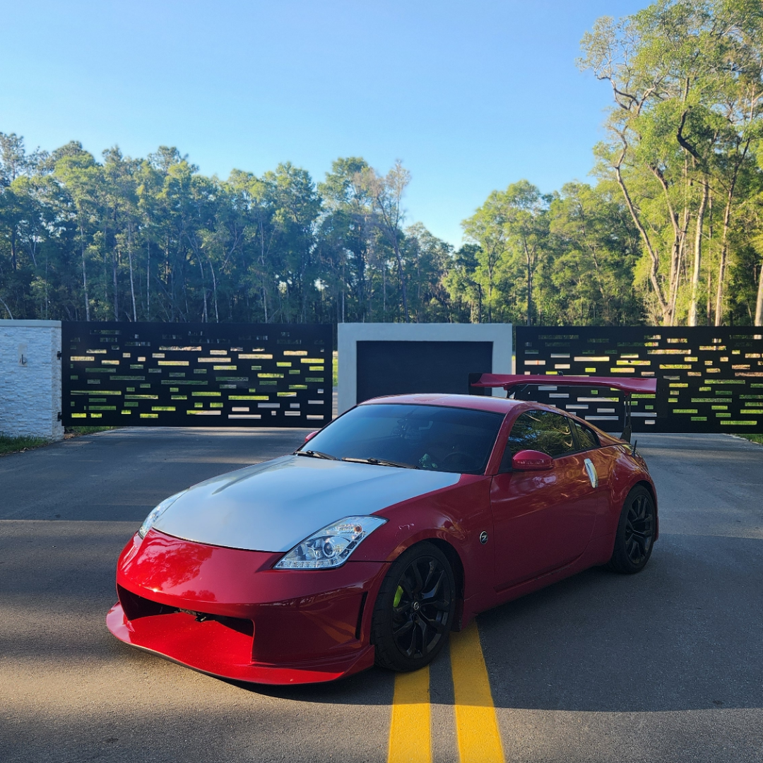 ISO the closest air strip | Scrolller