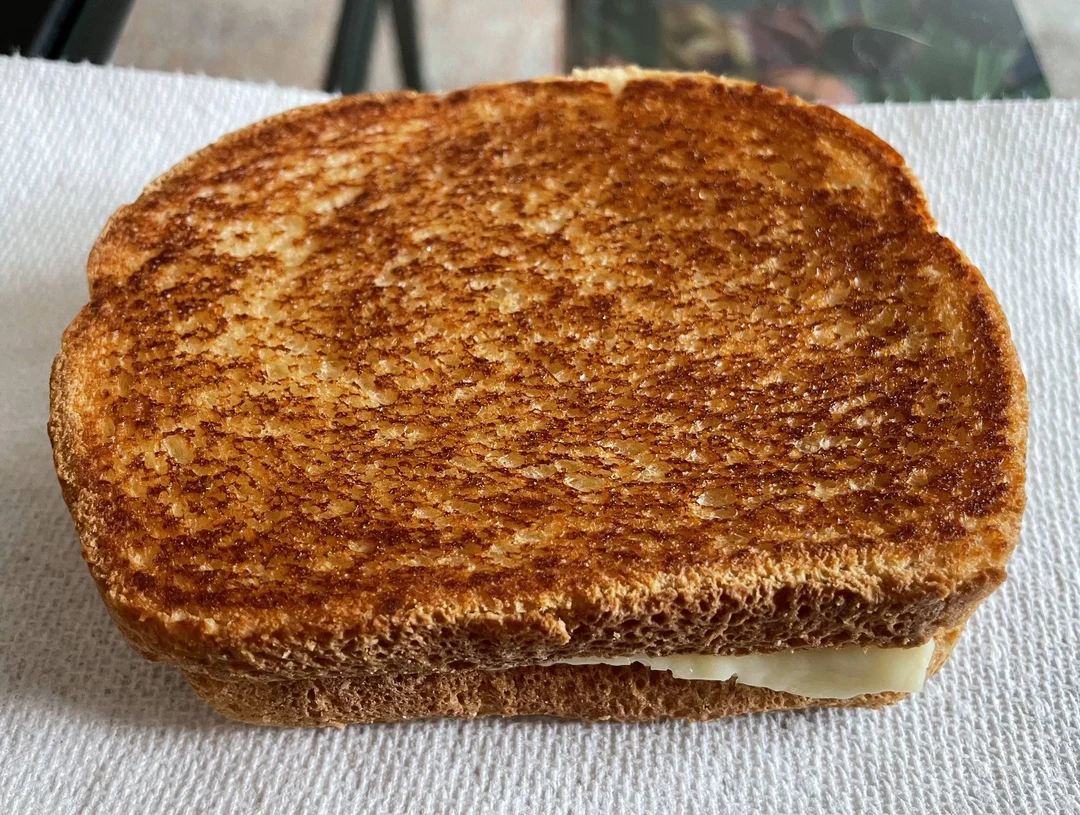 Grilled Cheese | Scrolller