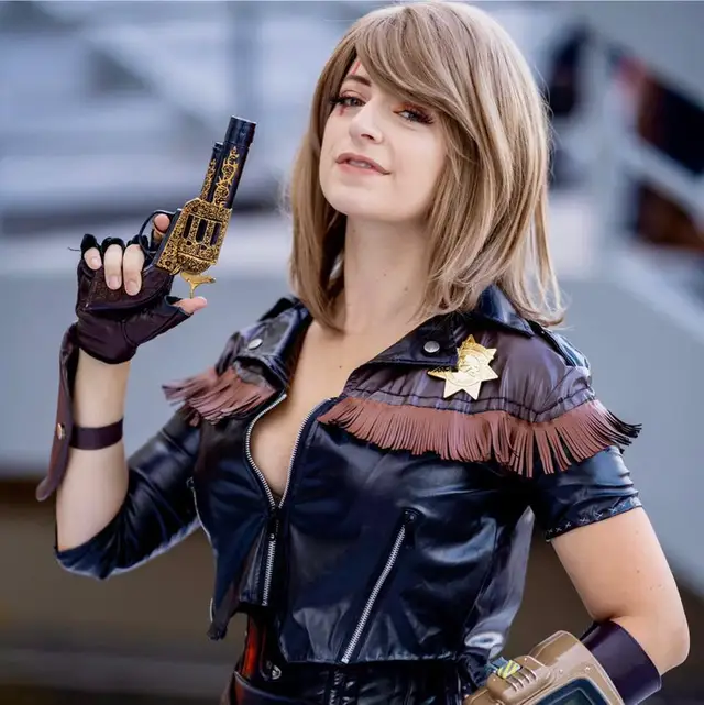 any fallout cosplayers out there? my fav to cosplay from is new vegas cause cowboys! | Scrolller