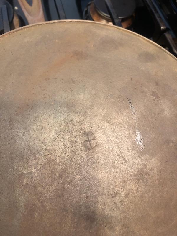 Discover more like Castiron: Can anyone help me identify this pan? and Related Content | Scrolller