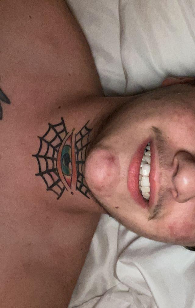 What else can I add? | Scrolller