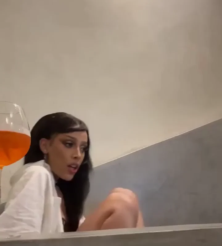 Doja Cat | Scrolller