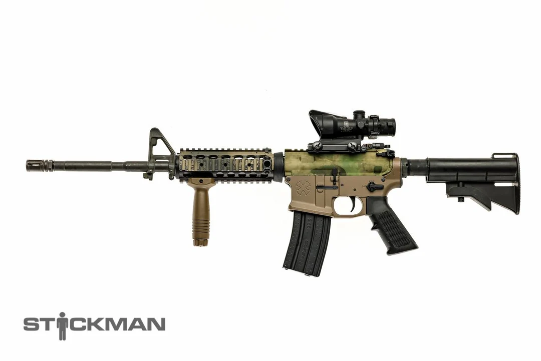 Noveske / Colt M4 with ACOG | Scrolller