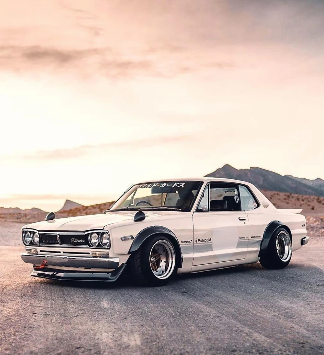 Nissan Skyline (1620x1775) | Scrolller