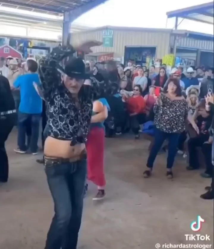 POV: You’re inside Club YeeHaw at the Act II tour | Scrolller