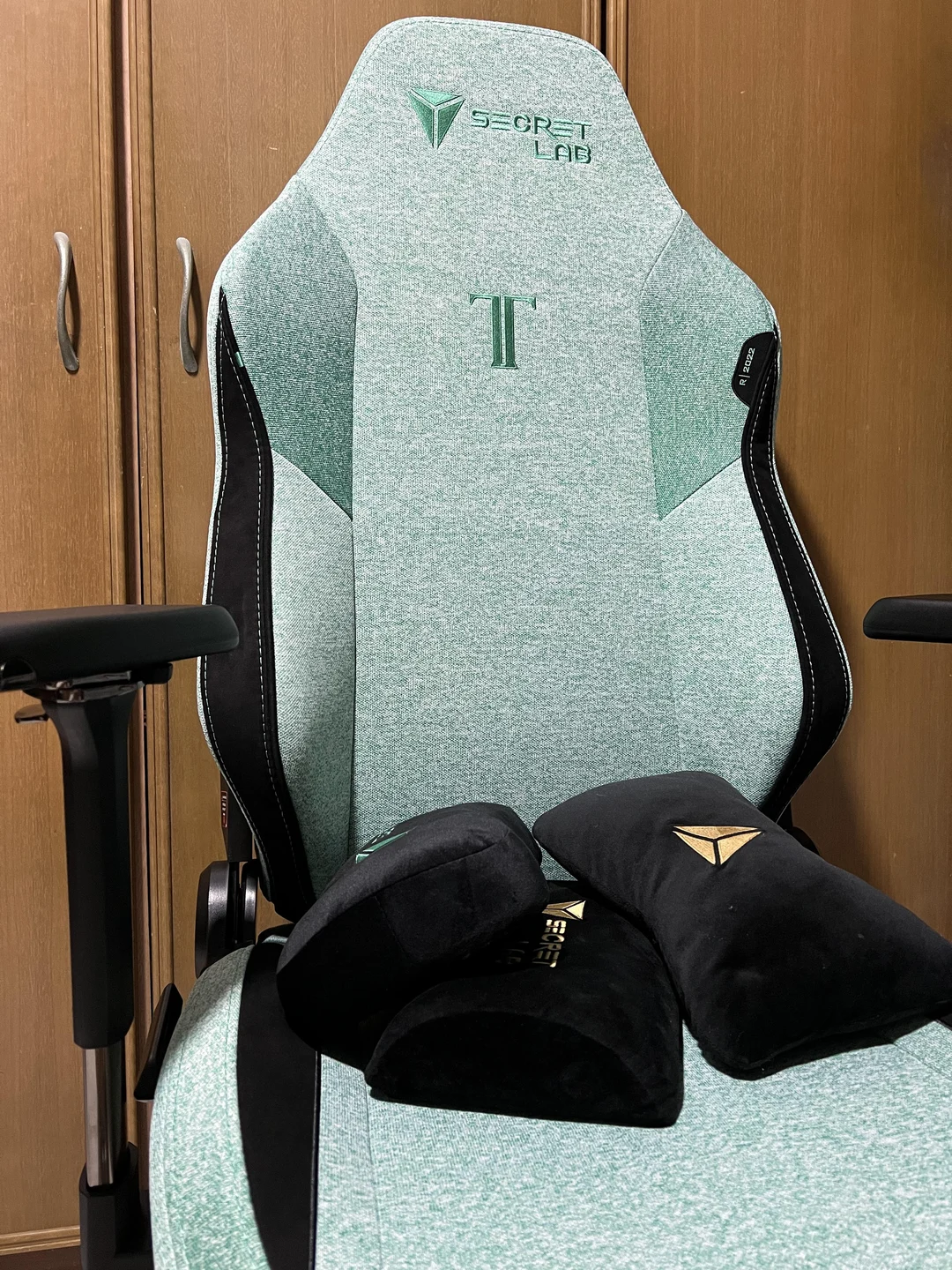 #secretlab fast delivery, great chair, wasteful packaging | Scrolller