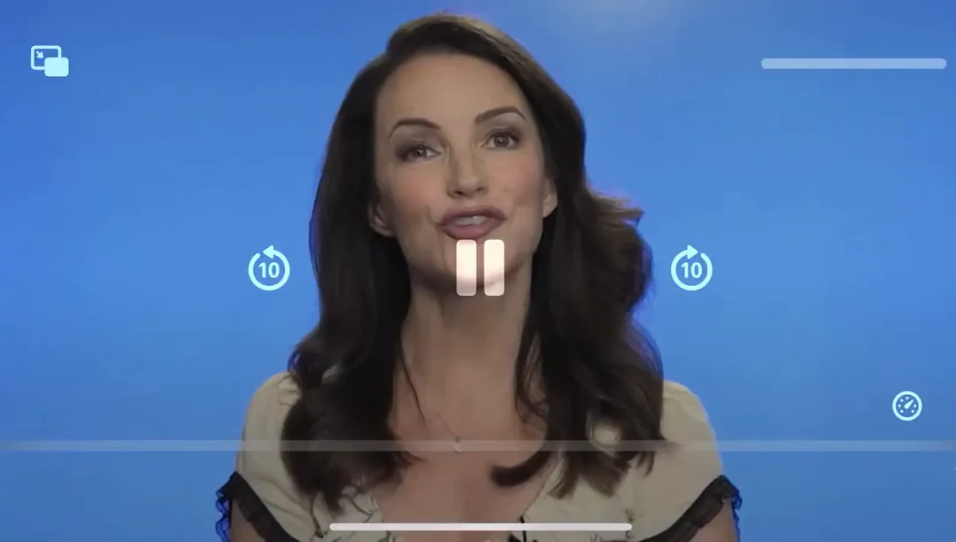 Kristin Davis | Scrolller