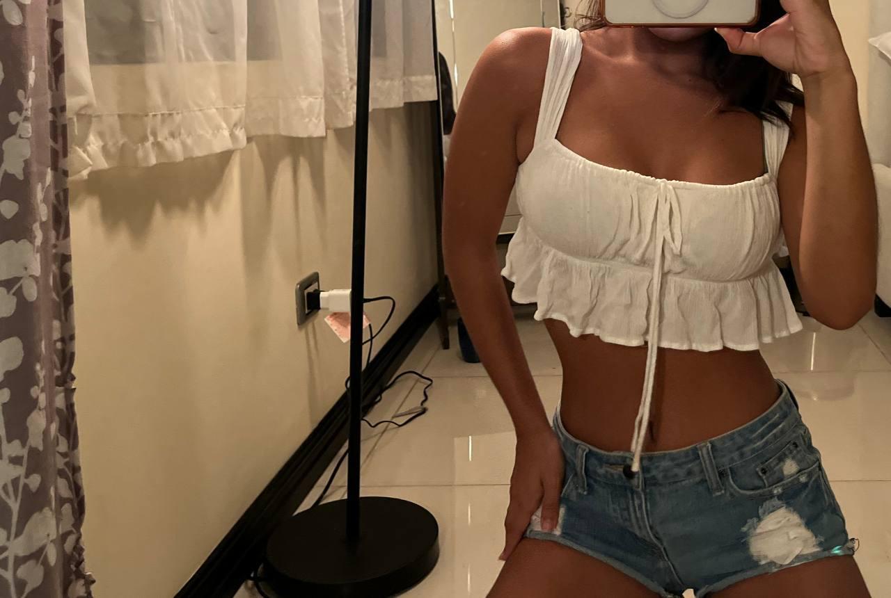 this top is so chic | Scrolller