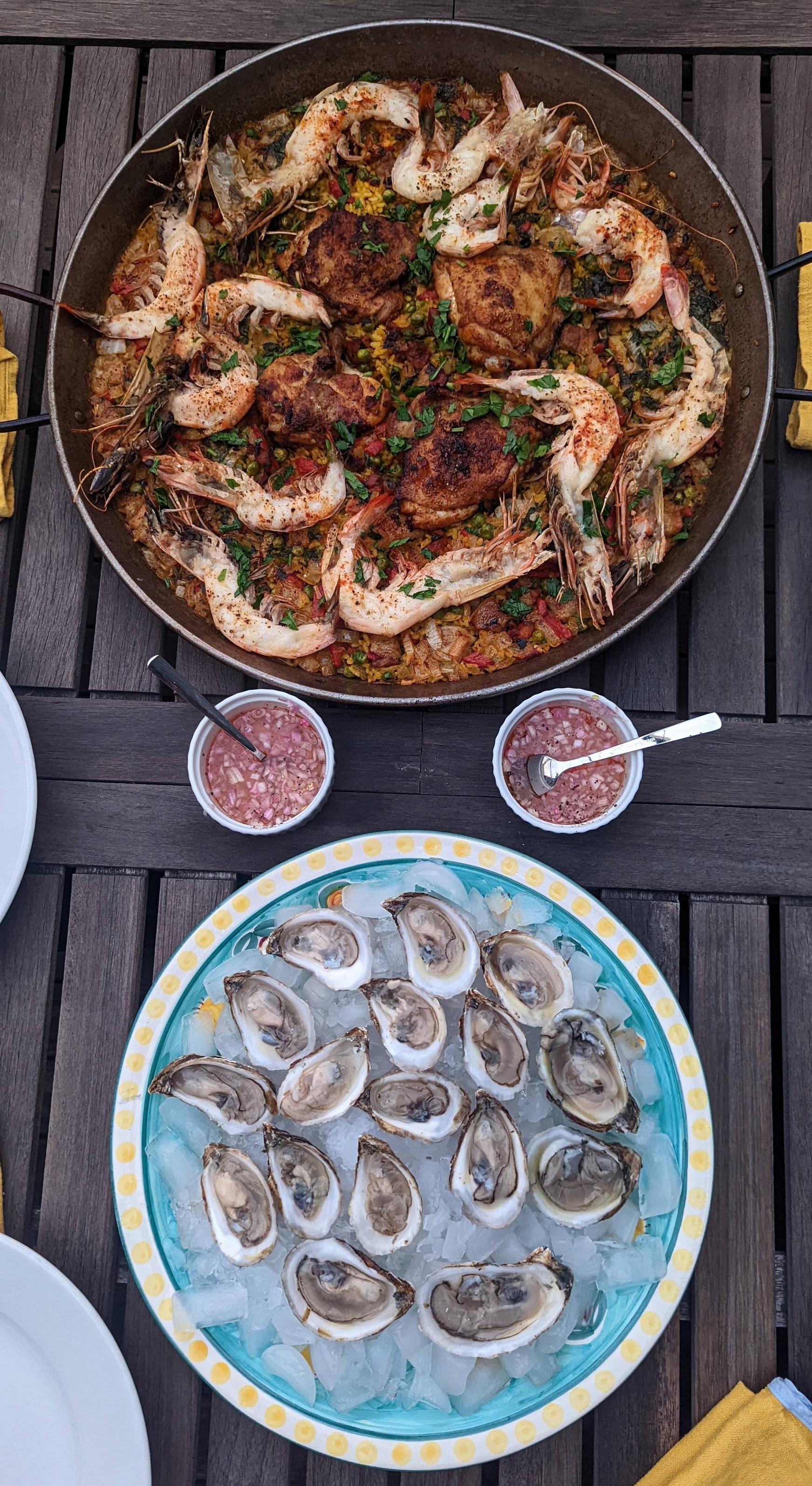 [Homemade] Paella and Oysters | Scrolller