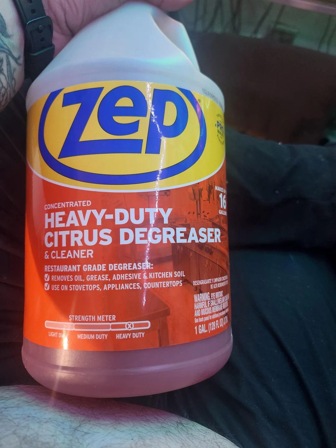 Does anyone else use this stuff for cleaning glass? | Scrolller