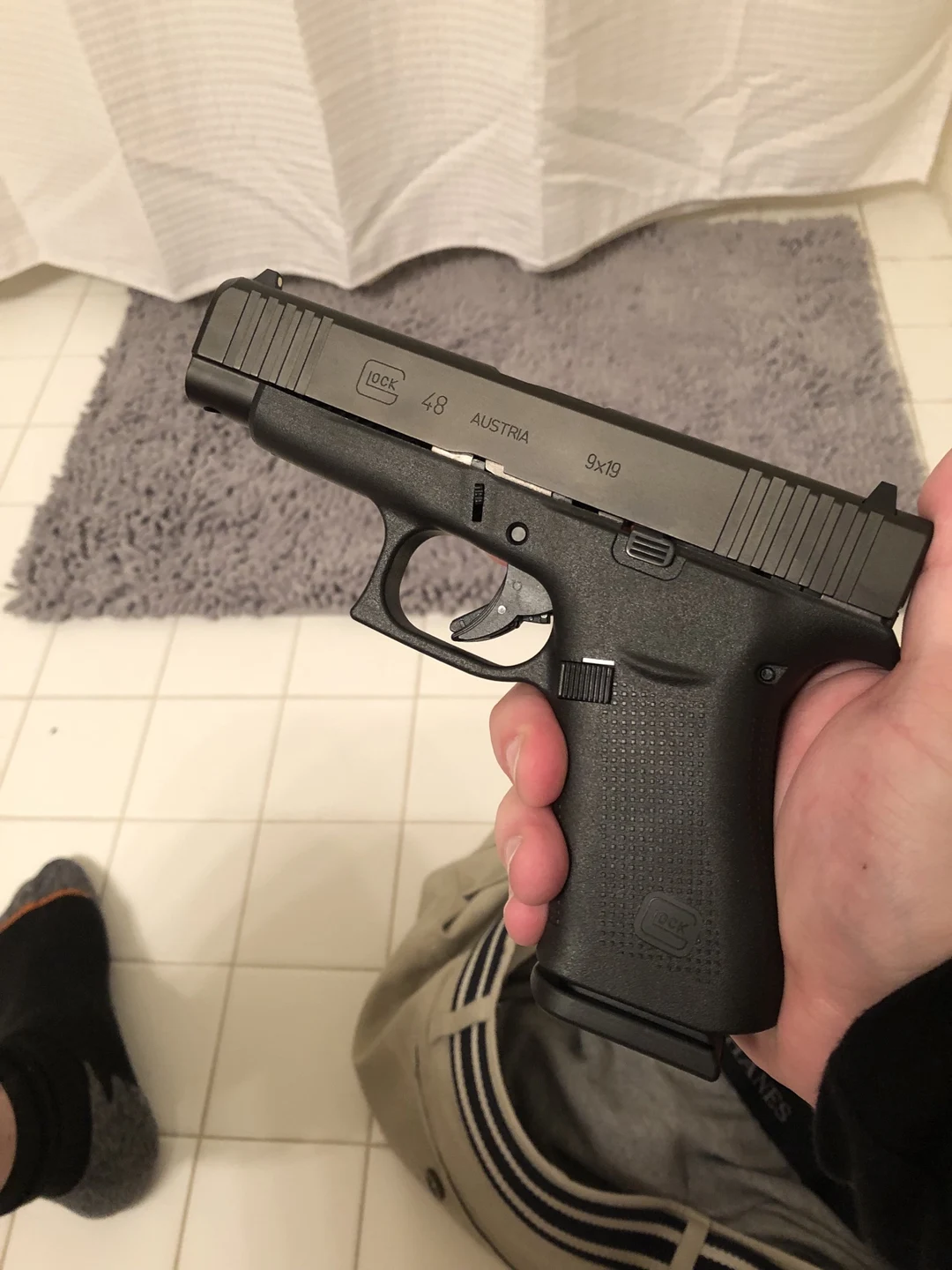 After a bit of waiting and extra paperwork, finally got my first handgun (Glock 48) | Scrolller