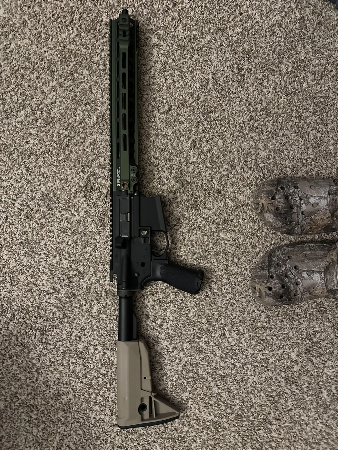 Missing the last few parts | Scrolller