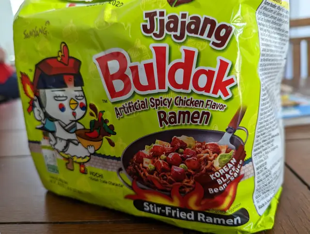 these are the best tasting ramen i've ever had. | Scrolller