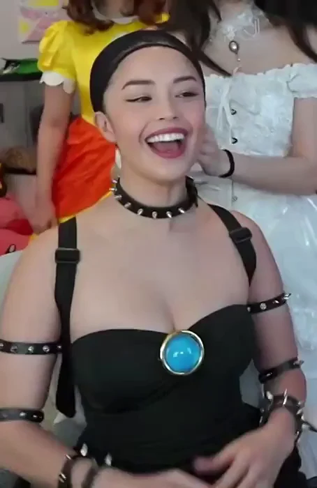 Bowsette Rae Comp | Scrolller