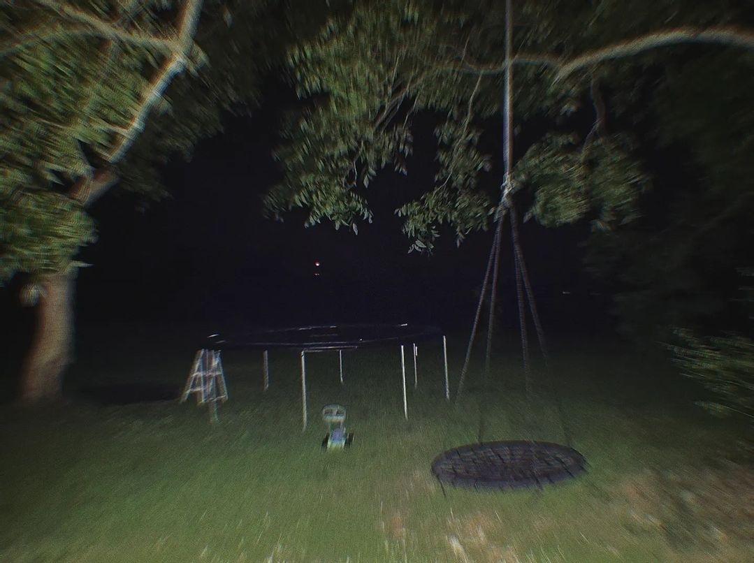 Night air & nostalgia | Scrolller