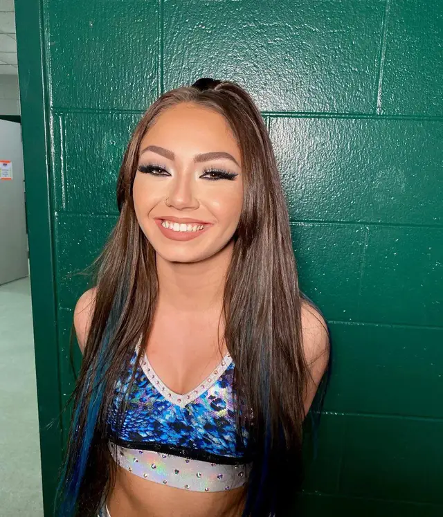 Skye Blue | Scrolller