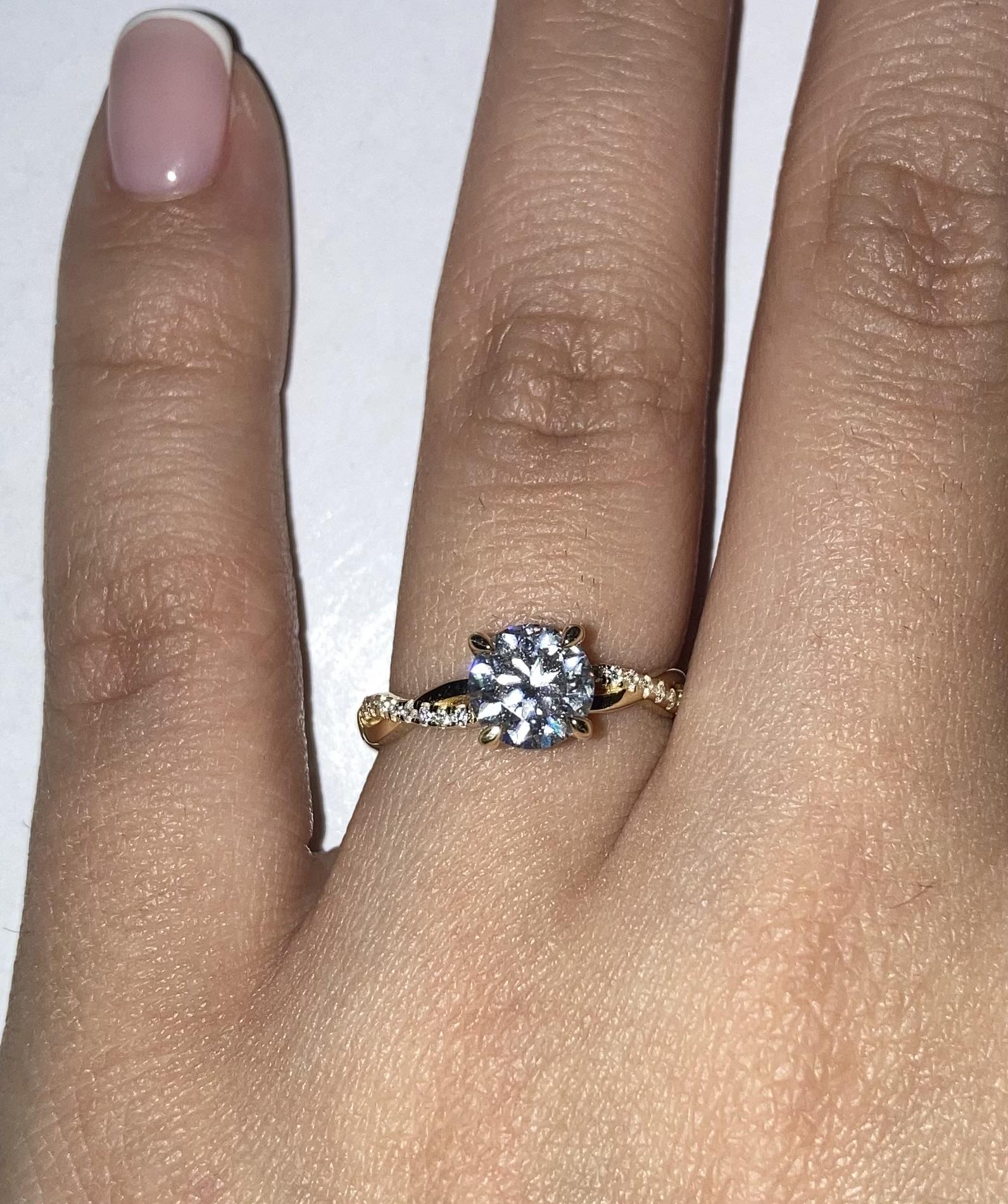 Just got engaged! infinity band😍 | Scrolller