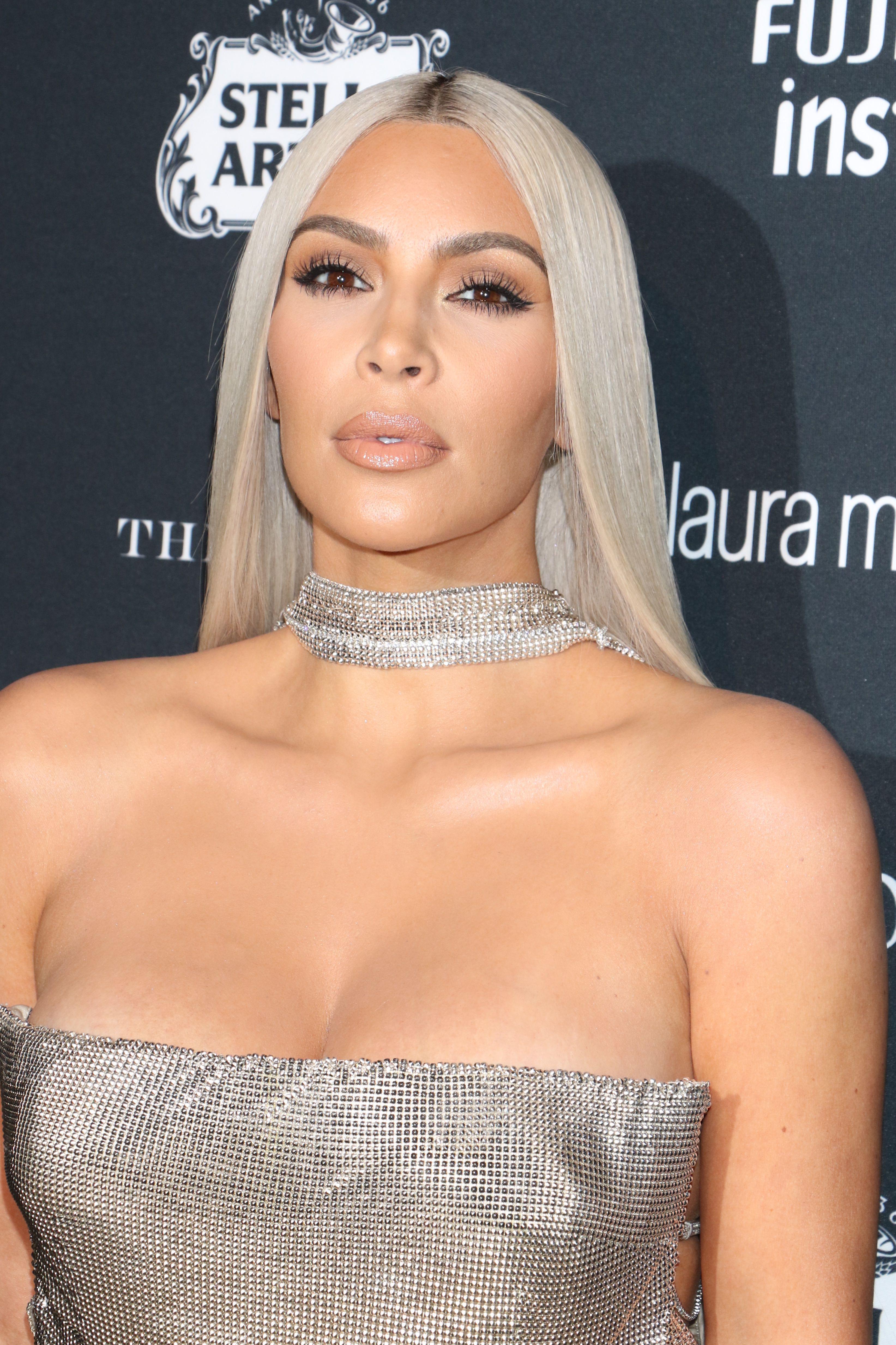 Glam Kim | Scrolller