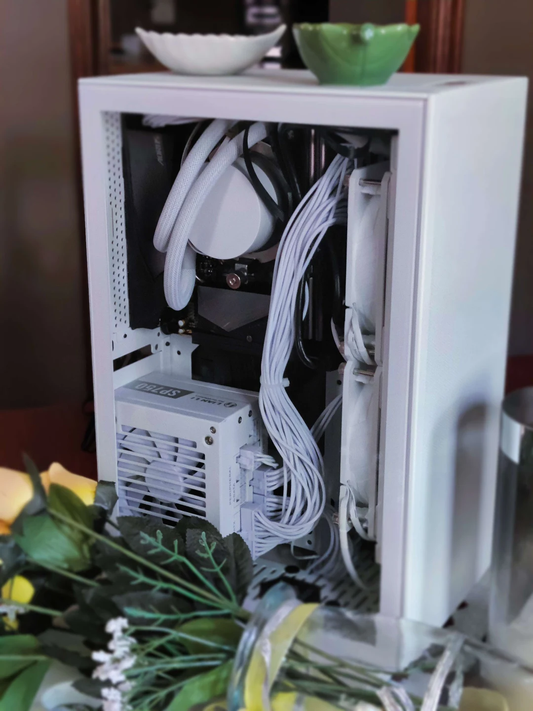 First SFF Build, Meshlicious 5600X | Scrolller