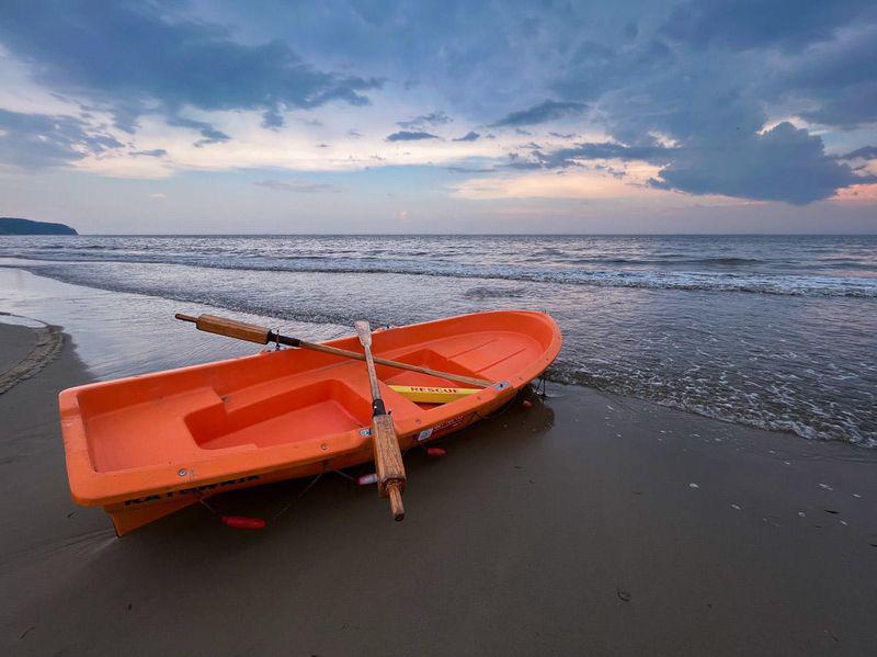 Baltic sea beach in Sopot | Scrolller