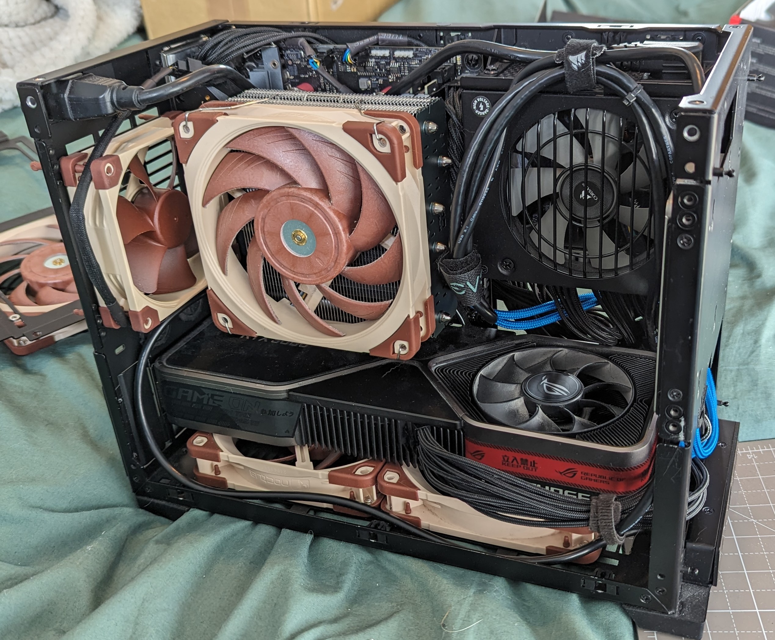 NCase M1v6.1 cable management (attempt) | Scrolller