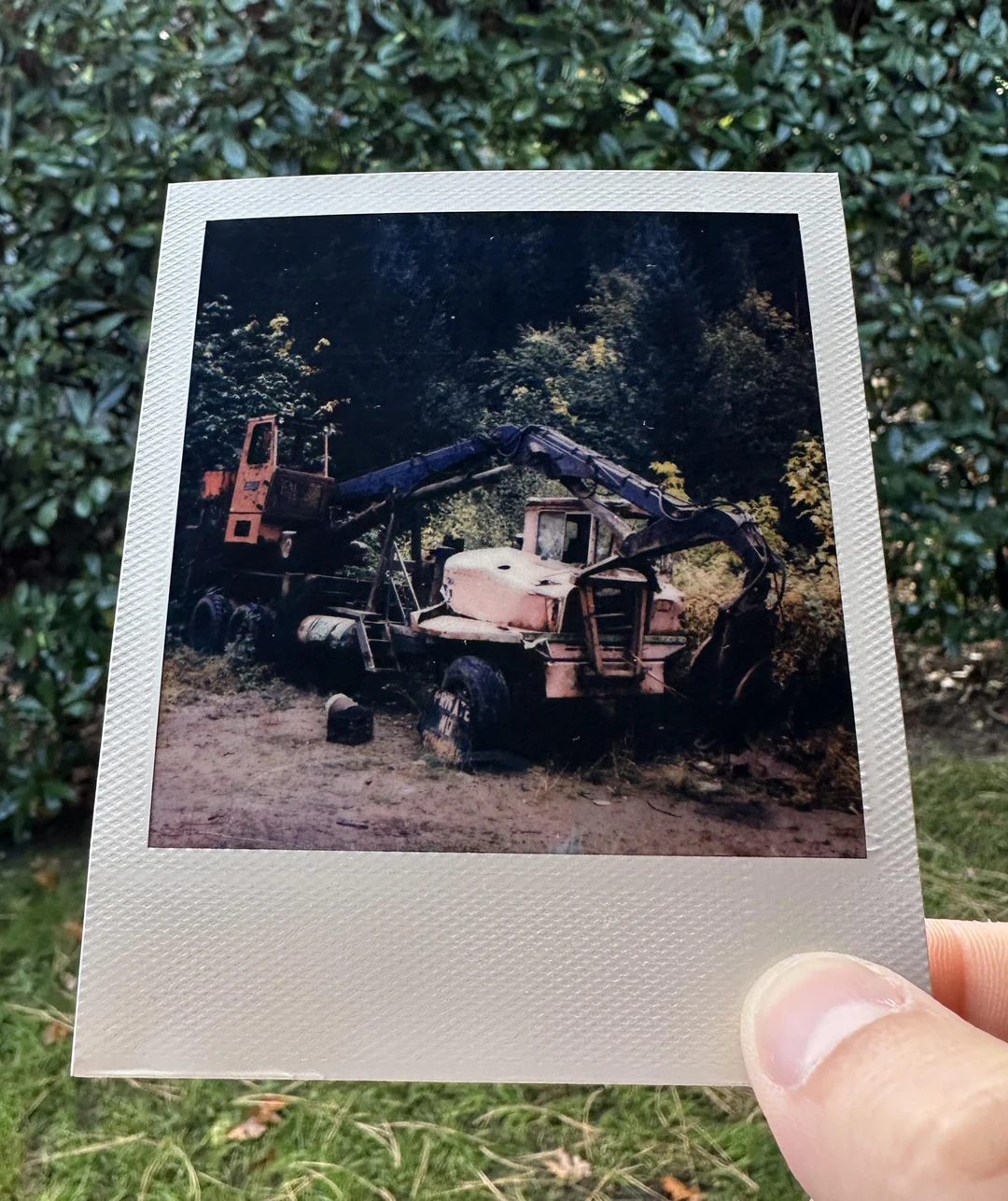 Sometimes it just works! Old machine outside Ashland, OR | Scrolller