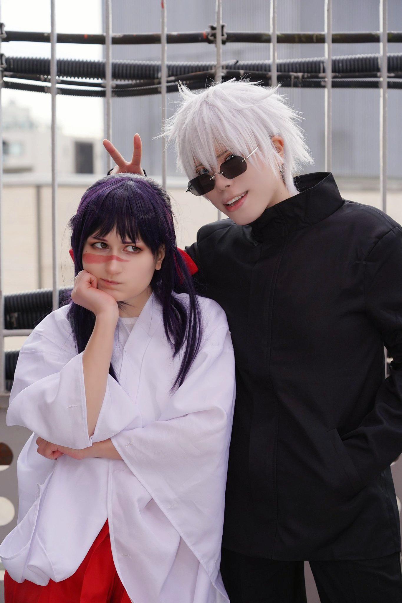 Utahime Iori and Satoru Gojo cosplay by emily_skariani & dfct7740 | Scrolller